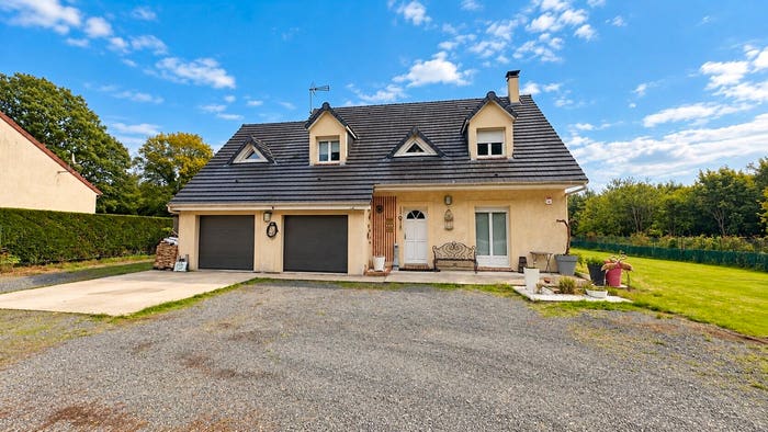 Maison 6 pièces à Saint-Laurent-des-Bois, à vendre