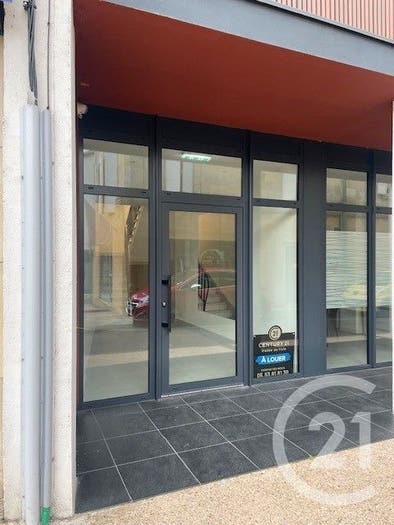 Montpon-Ménestérol - Appartement 4 pièces à louer