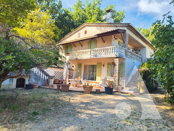 Maison 6 pièces à vendre à Le Luc