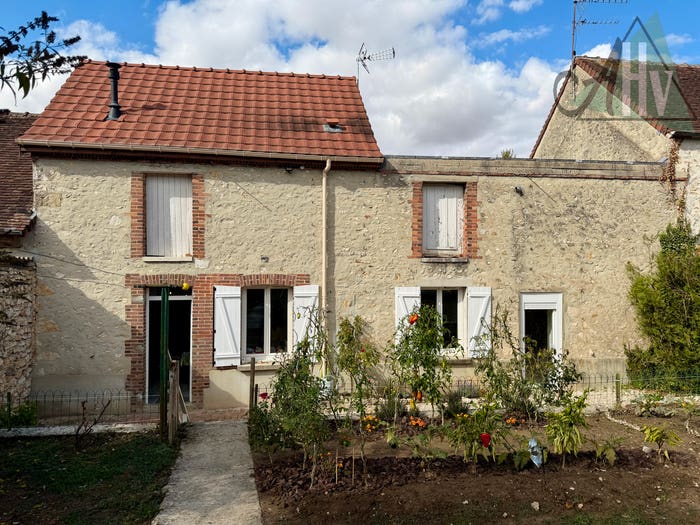 Maison 4 pièces à vendre à Sainte-Colombe