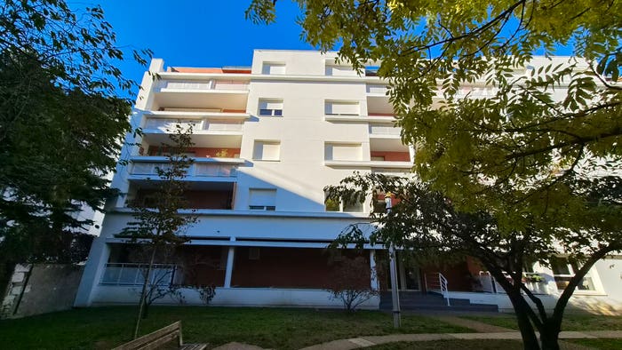 Appartement 3 pièces à vendre à Tours, Rabelais, Tonnelle