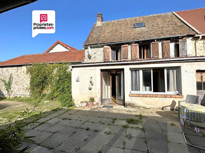Maison 4 pièces à vendre à Longnes