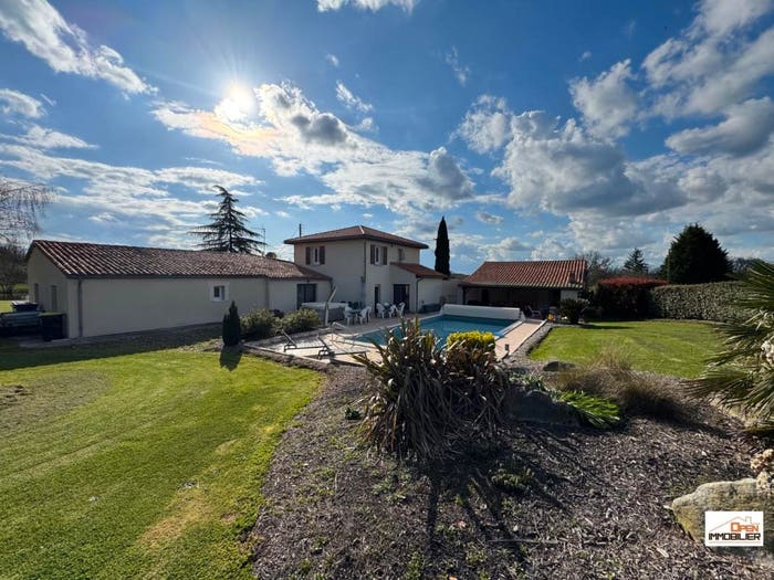 Maison 8 pièces à vendre - Oriolles