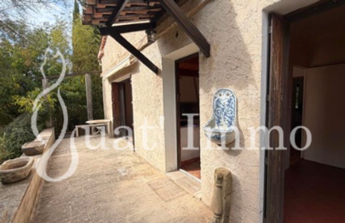 Maison 4 pièces à vendre à Reillanne