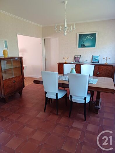Appartement 5 pièces à vendre - Vaux-le-Pénil