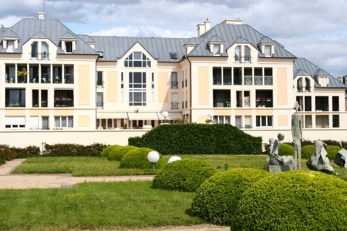 Notre Dame, Versailles - Appartement 4 pièces à louer