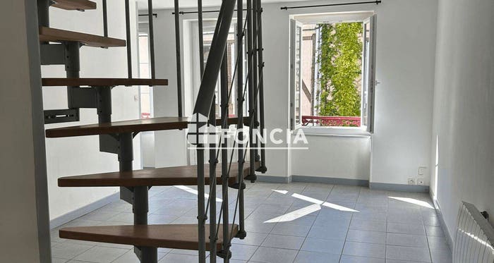 Faiencerie, Gien - Appartement 3 pièces à louer