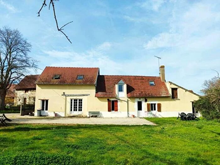 Beaulieu-sur-Loire : Maison 6 pièces à vendre