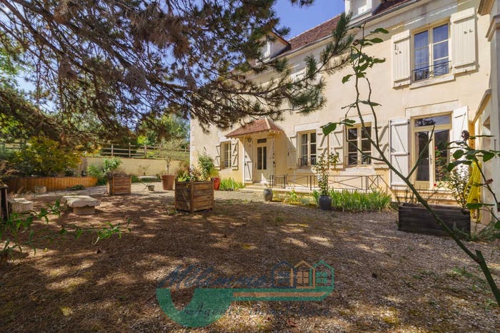 Maison 5 pièces à Migé, à vendre
