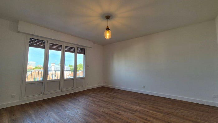 Appartement 1 pièce à louer à Bord de Seine-Les Martinets, Rueil-Malmaison