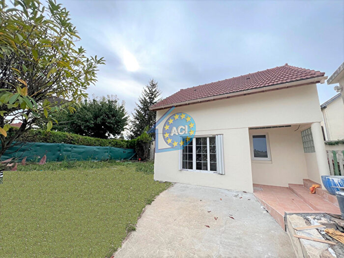 Maison 3 pièces à Mantes-la-Jolie, Gassicourt, à vendre