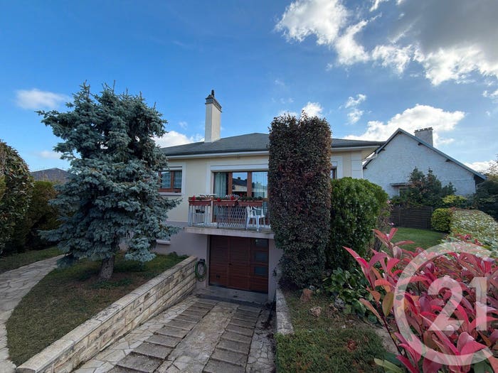 Maison 5 pièces à vendre à Ecquevilly