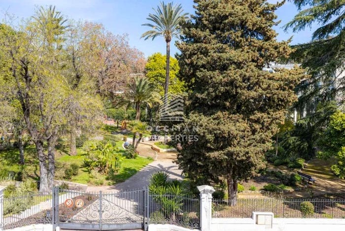 Appartement 2 pièces à Cannes, Californie Pezou, à vendre