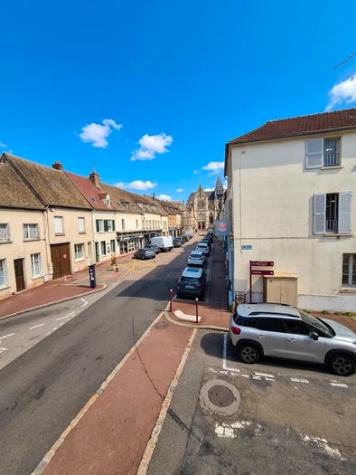 Appartement 3 pièces à Houdan, à vendre