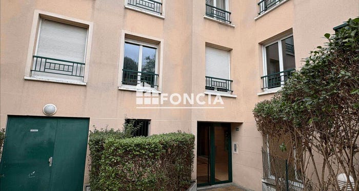 Val Notre Dame-Ambroise Thomas, Argenteuil : Appartement 4 pièces à louer