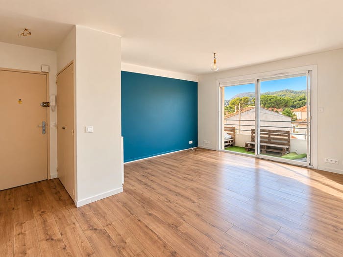 Appartement 3 pièces à vendre à La Seyne-sur-Mer, Sud