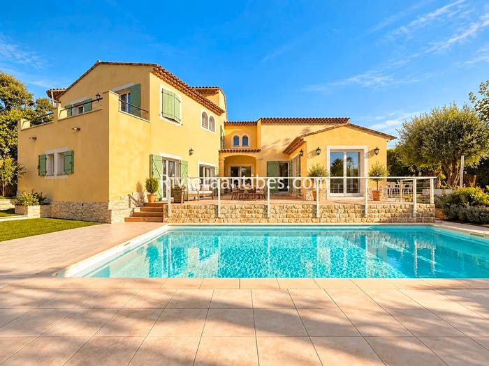 Maison 7 pièces à Antibes, Rastines, Super Antibes, Laval, La Fontonne, à vendre
