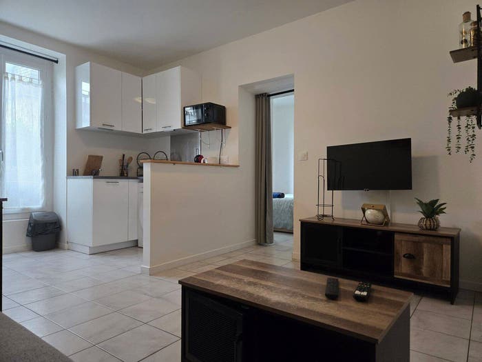 Tassigny-Leclerc Centre, Lagny-sur-Marne : Appartement 2 pièces à louer