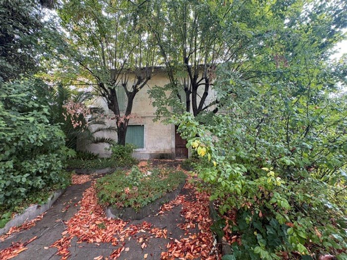 Maison 8 pièces à Uzès, à vendre