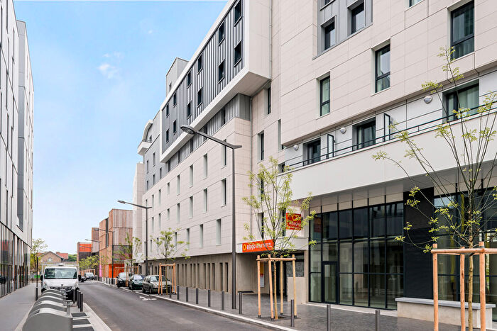Appartement 1 pièce à Colombes, Charles de Gaulle, à vendre