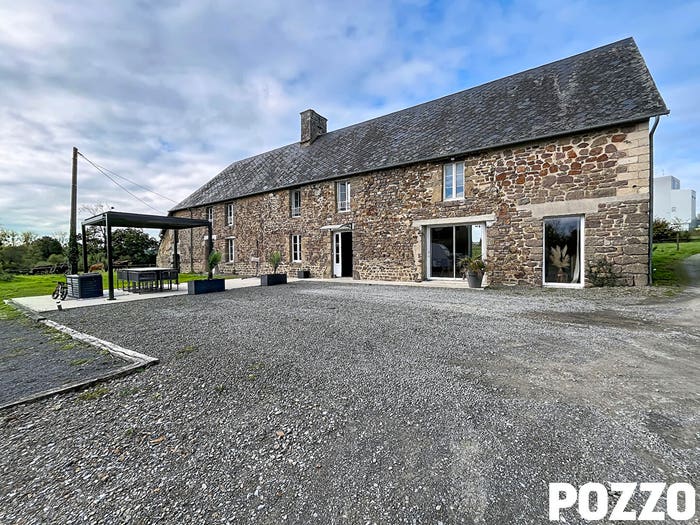 Moyon - Maison 7 pièces à vendre