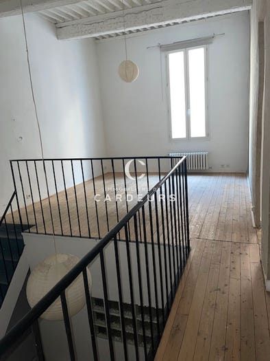 Aix-en-Provence, Centre-ville : Appartement 3 pièces à louer