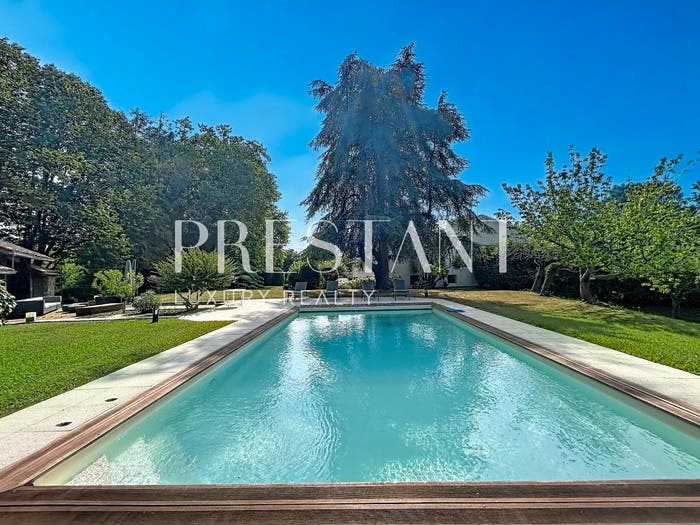 Bidart : Maison 12 pièces à vendre