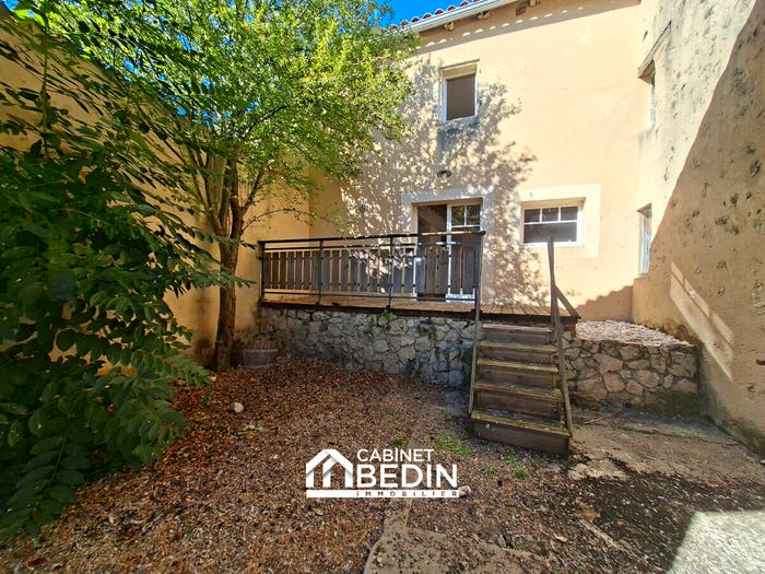 Maison 3 pièces à Sainte-Croix-du-Mont, à vendre