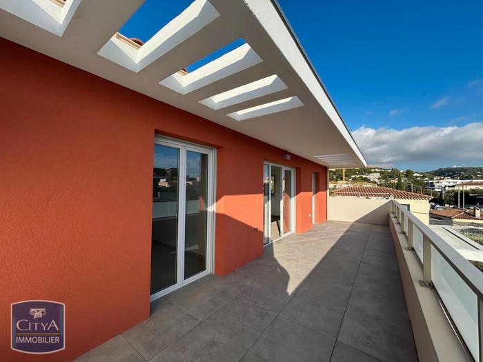 Appartement 4 pièces à Mougins, Le Colombier, Colombe, Cabrières, Le Bordé, à louer