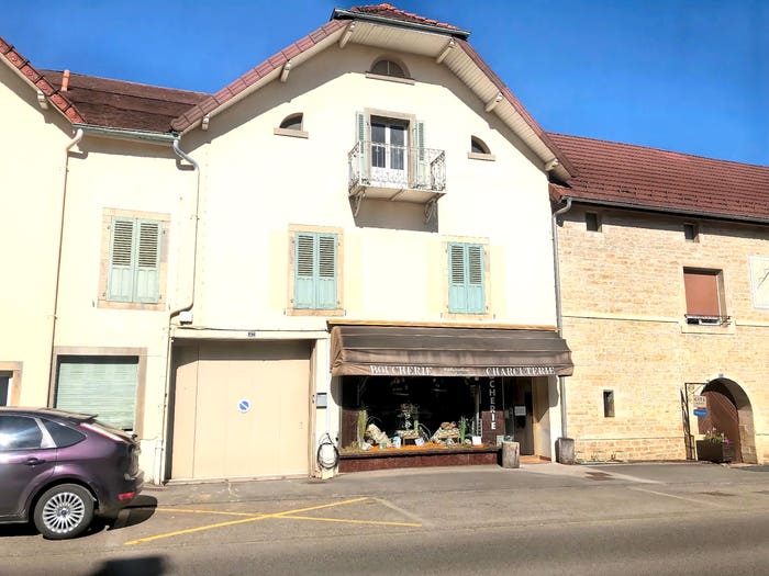 Maison 10 pièces à vendre - Sancey-le-Grand