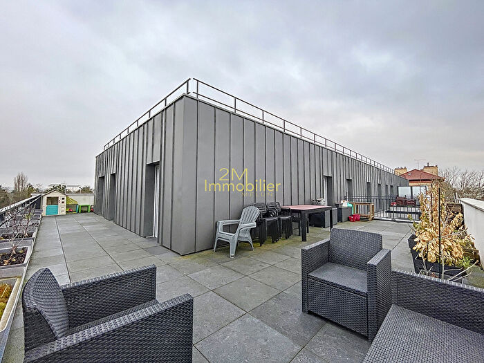 Melun, Rive de Seine, Sud : Appartement 4 pièces à vendre