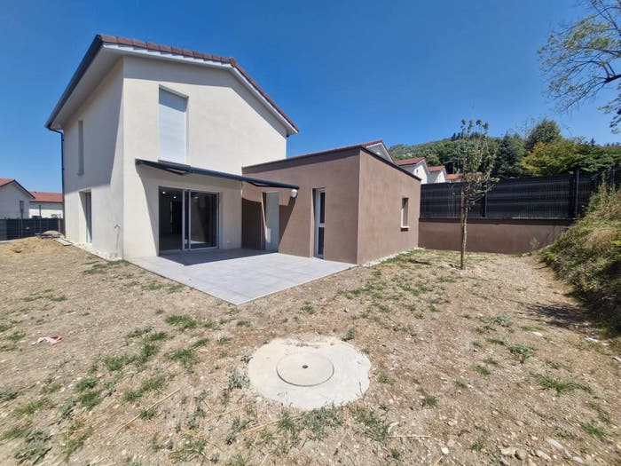 Maison 5 pièces à louer - Bourgoin-Jallieu, Champfleuri et sa ceinture verte