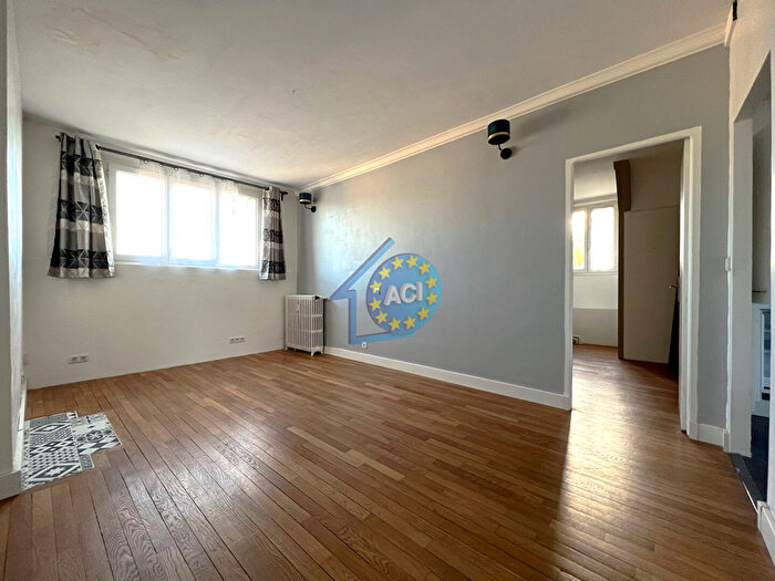 Appartement 4 pièces à vendre à Mantes-la-Jolie, Centre-ville