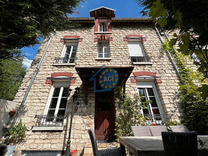 Maison 5 pièces à vendre - Mantes-la-Jolie, Centre-ville