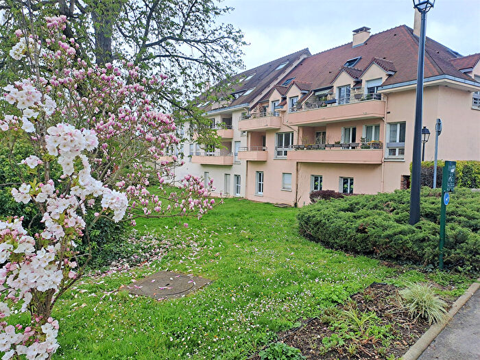Appartement 3 pièces à Saint-Rémy-lès-Chevreuse, à vendre