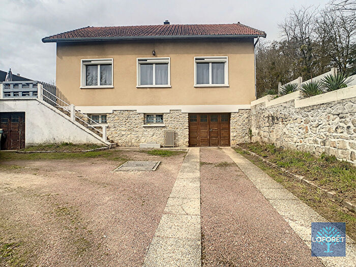 Maison 5 pièces à vendre à Cerny