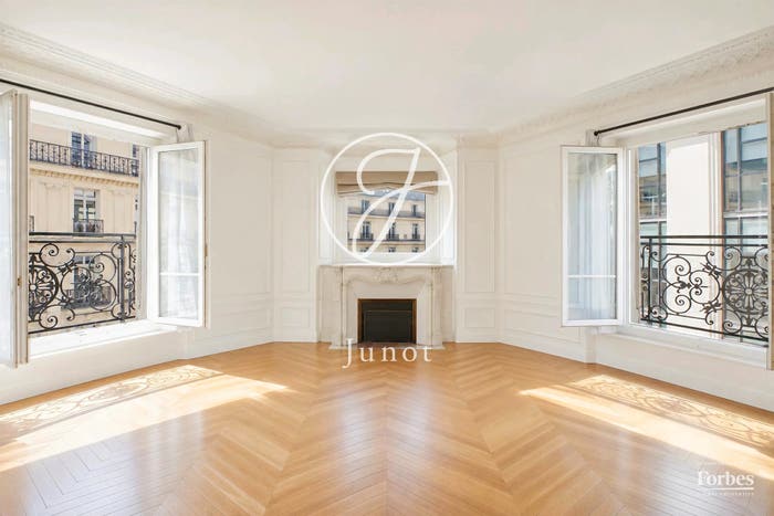 Paris 9ème, Grands Boulevards : Appartement 4 pièces à vendre