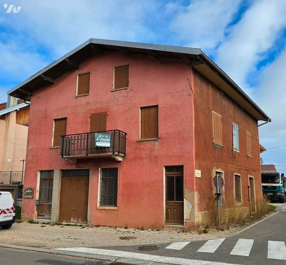 Les Fourgs : Maison 4 pièces à vendre