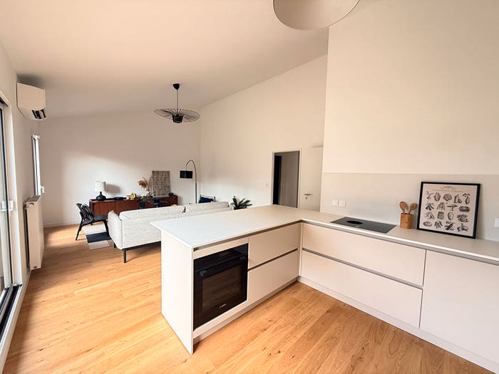 Appartement 5 pièces à Toulouse, Saint-Michel, à vendre