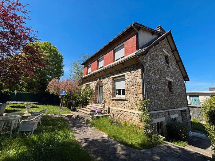 Maison 6 pièces à louer - Beau Site-Pommerets-Binelles, Sèvres