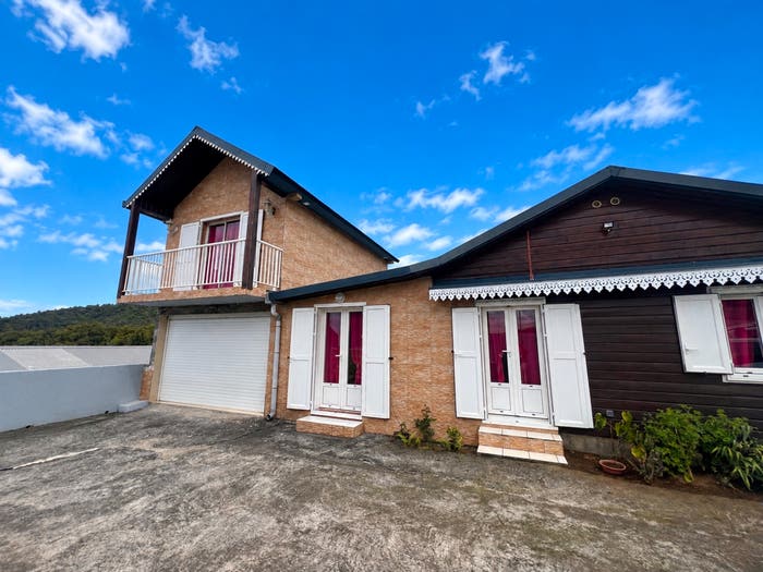 Saint-Louis, Les Makes : Maison 5 pièces à vendre