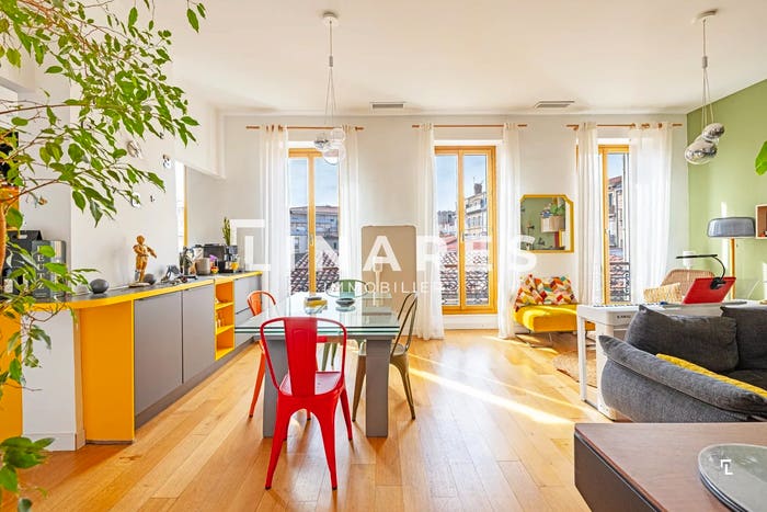Appartement 4 pièces à vendre à Marseille 6ème, Cours julien, Notre-Dame-des-Monts