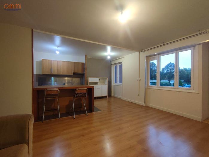 Amiens, Saint-Pierre : Appartement 4 pièces à louer