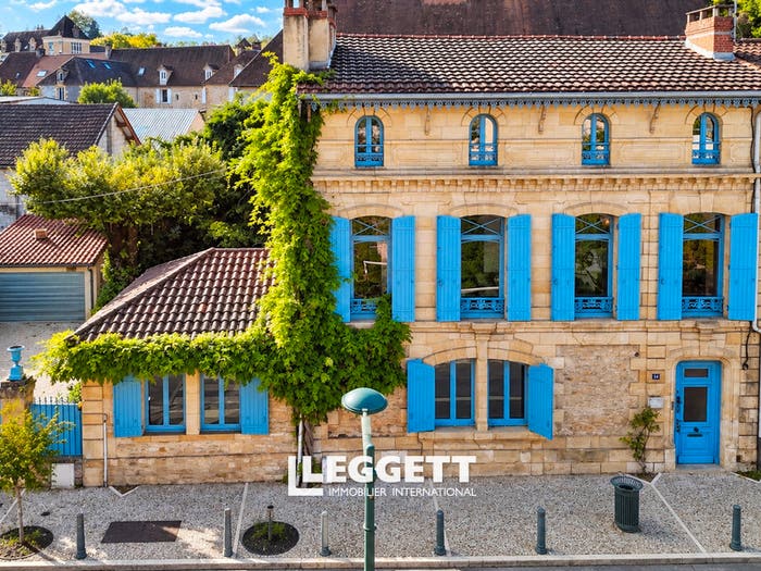 Maison 11 pièces à vendre à Sarlat-la-Canéda