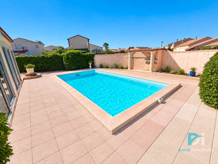 Vias, Ville - Maison 5 pièces à vendre