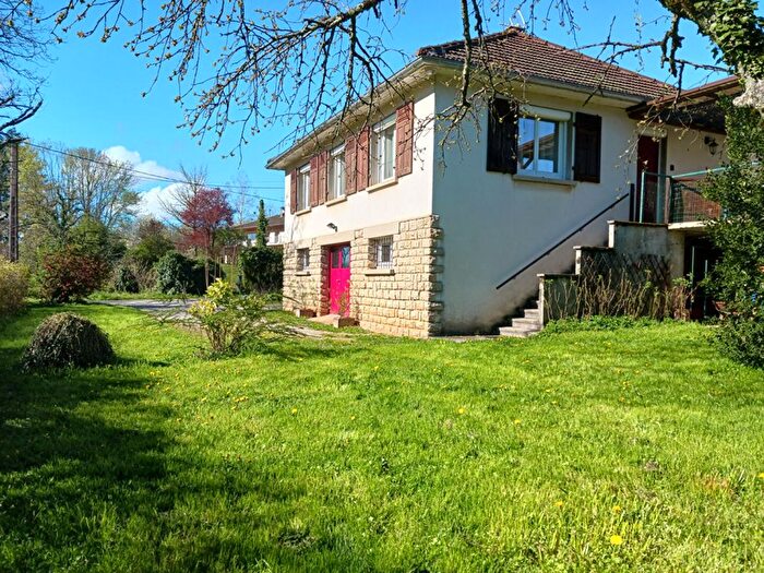 Lons-le-Saunier, Route de Marconay : Maison 5 pièces à vendre