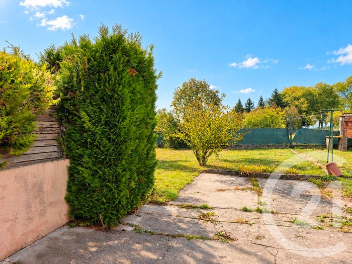 Vittel : Maison 5 pièces à louer