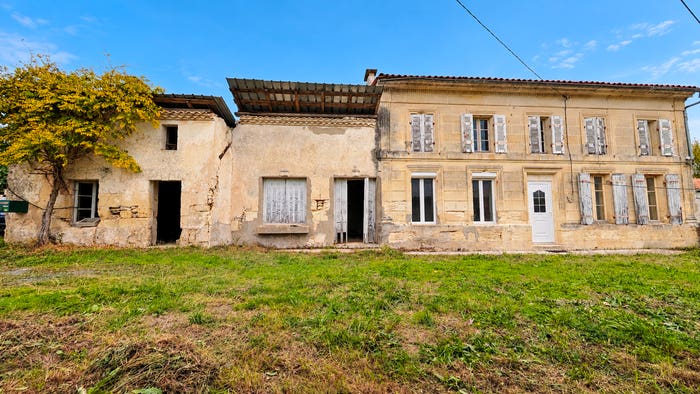 Maison 5 pièces à Saint-Christoly-de-Blaye, à vendre