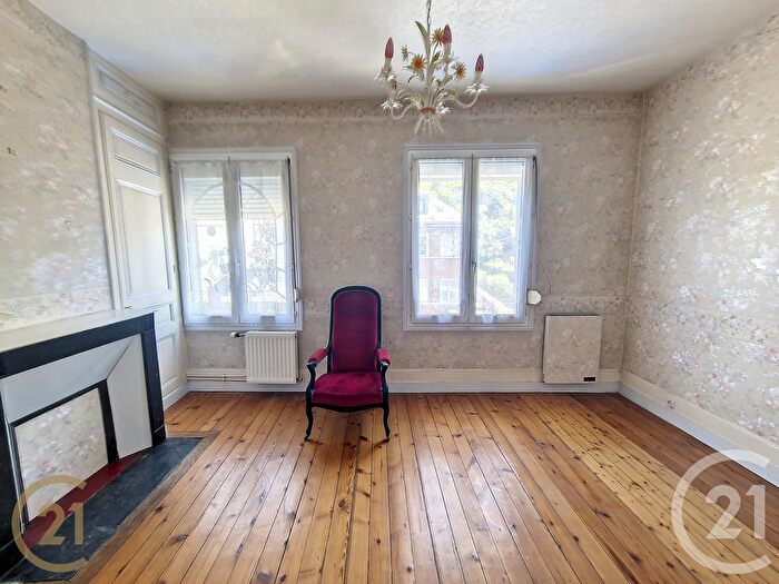 Maison 8 pièces à Déville-lès-Rouen, à vendre
