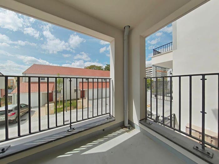 Saint Liesne-Centre Est, Melun - Appartement 4 pièces à louer